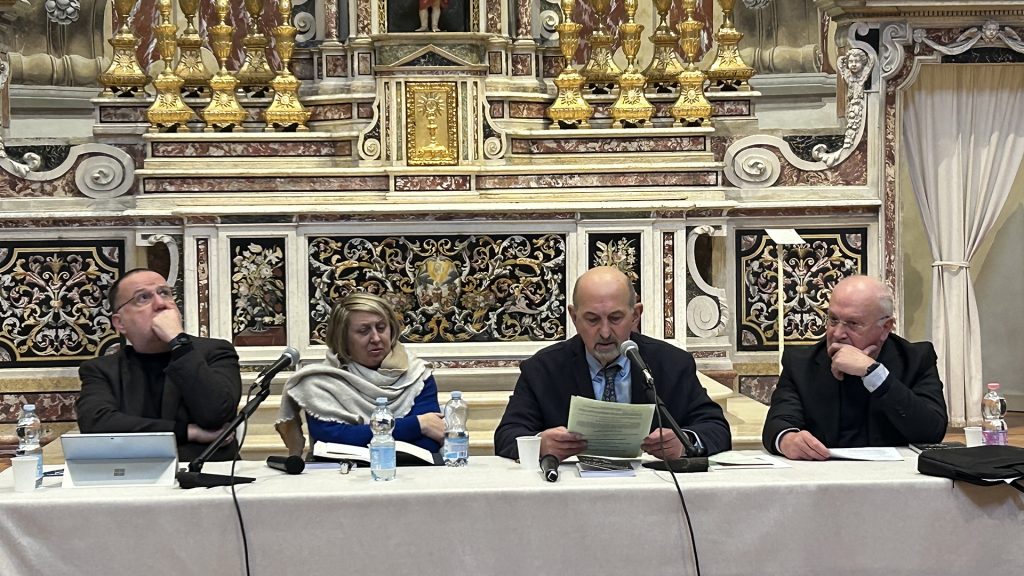 Storia di μ Lorenzino don Milani, un libro di Alberto Melloni - Notizie ...