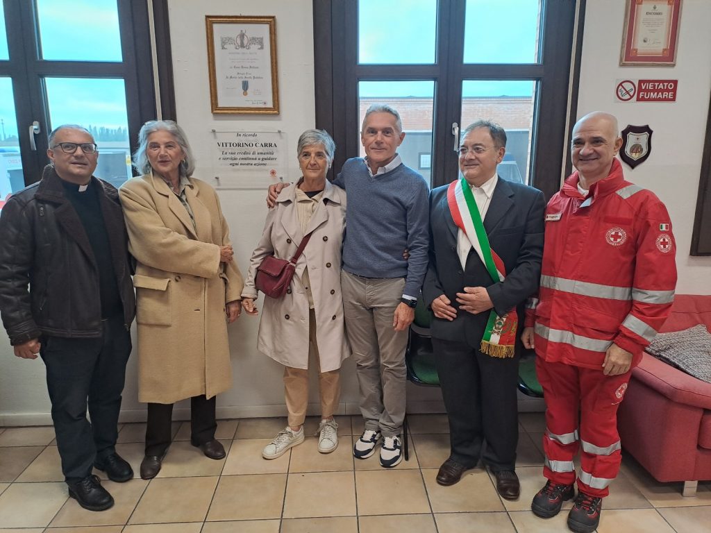 La Croce Rossa di Carpi ricorda Piero Fina e Vittorino Carra - Notizie ...